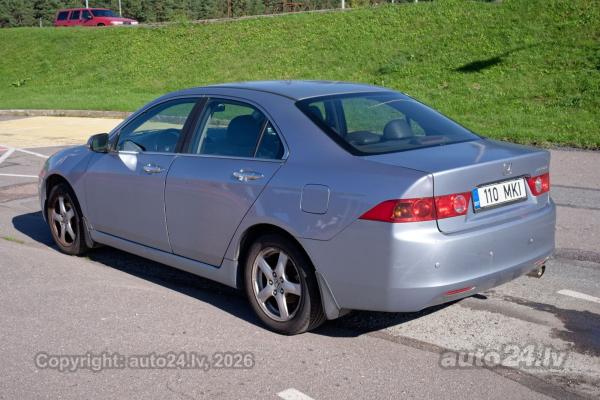 Honda Accord 2004 in Tallinn on AUTOMOTO.COM.LV Honda Accord 2004 in Tallinn, with an engine capacity of 2.00 L and mileage of 226 thousand km for 1500 €, photo 3 on AUTOMOTO.COM.LV