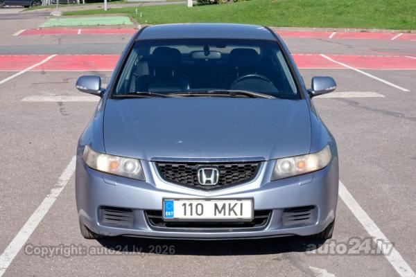 Honda Accord 2004 in Tallinn on AUTOMOTO.COM.LV Honda Accord 2004 in Tallinn, with an engine capacity of 2.00 L and mileage of 226 thousand km for 1500 €, photo 8 on AUTOMOTO.COM.LV