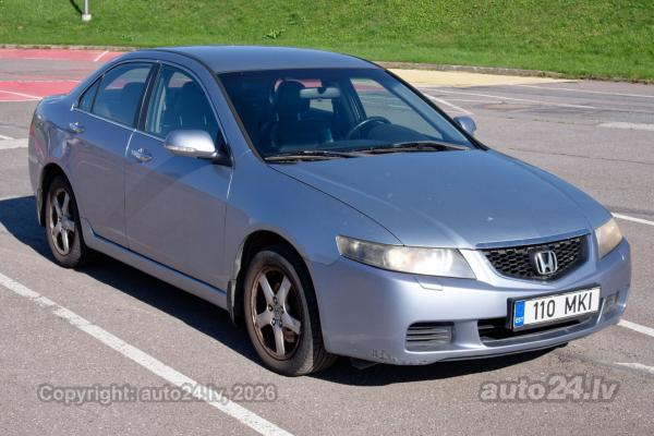 Honda Accord 2004 in Tallinn on AUTOMOTO.COM.LV Honda Accord 2004 in Tallinn, with an engine capacity of 2.00 L and mileage of 226 thousand km for 1500 €, photo 9 on AUTOMOTO.COM.LV