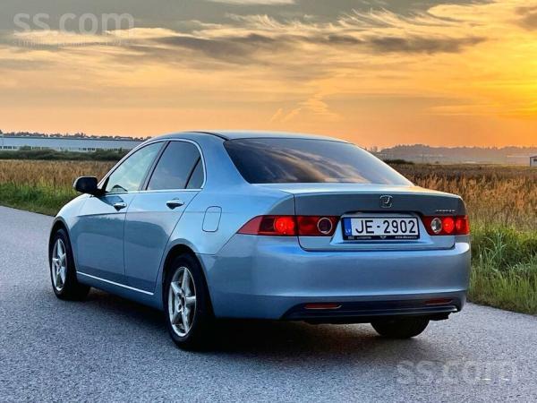 Honda Accord 2005 Rīga, ar dzinēja tilpumu 2.20 L un nobraukumu 0 tūkst. km par 1600 €, foto 3 vietnē AUTOMOTO.COM.LV