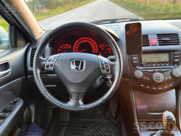 Honda Accord 2005 Rīga, ar dzinēja tilpumu 2.20 L un nobraukumu 0 tūkst. km par 1600 €, foto 9 vietnē AUTOMOTO.COM.LV