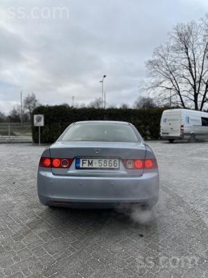 Honda Accord 2005 Rīga, ar dzinēja tilpumu 2.00 L un nobraukumu 306 tūkst. km par 1600 €, foto 6 vietnē AUTOMOTO.COM.LV