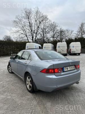 Honda Accord 2005 Rīga, ar dzinēja tilpumu 2.00 L un nobraukumu 306 tūkst. km par 1600 €, foto 7 vietnē AUTOMOTO.COM.LV