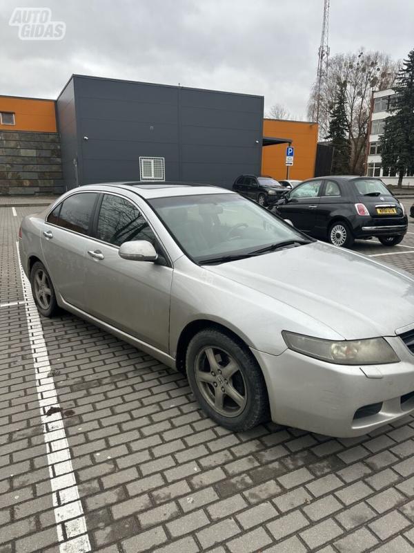 Honda Accord 2005 in Alytus, with an engine capacity of 2.20 L and mileage of 361 thousand km for 850 €, photo 1 on AUTOMOTO.COM.LV