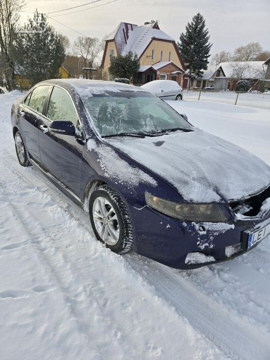 Хонда Аккорд 2005 в Пасвалис, объемом двигателя 2.20 л и пробегом 420 тыс. км за 450 €, фото 3 на AUTOMOTO.COM.LV