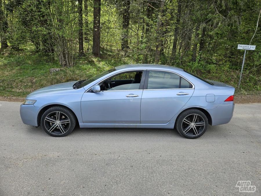Honda Accord 2005 Prienai, ar dzinēja tilpumu 2.20 L un nobraukumu 314 tūkst. km par 850 €, foto 4 vietnē AUTOMOTO.COM.LV