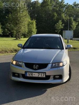 Honda Accord 2005 in Jelgava, with an engine capacity of 2.00 L and mileage of 297 thousand km for 2000 €, photo  on AUTOMOTO.COM.LV