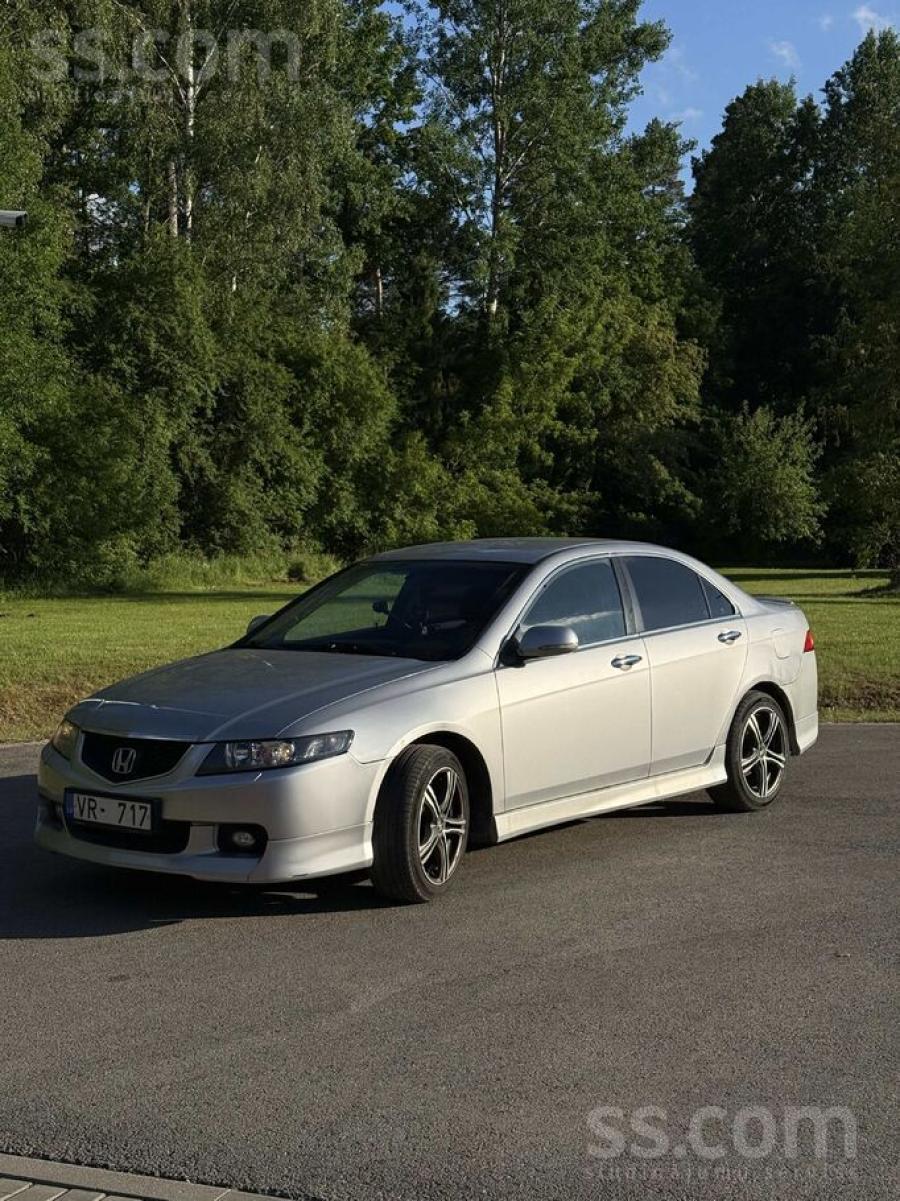 Honda Accord 2005 in Jelgava, with an engine capacity of 2.00 L and mileage of 297 thousand km for 2000 €, photo 3 on AUTOMOTO.COM.LV