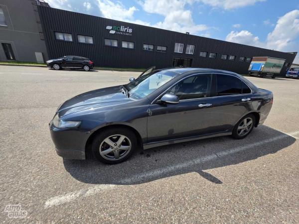 Honda Accord 2005 in Kaunas, with an engine capacity of 2.40 L and mileage of 269 thousand km for 1900 €, photo 4 on AUTOMOTO.COM.LV