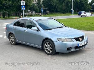 Honda Accord 2005 in Narva, with an engine capacity of 2.20 L and mileage of 399 thousand km for 599 €, photo 6 on AUTOMOTO.COM.LV