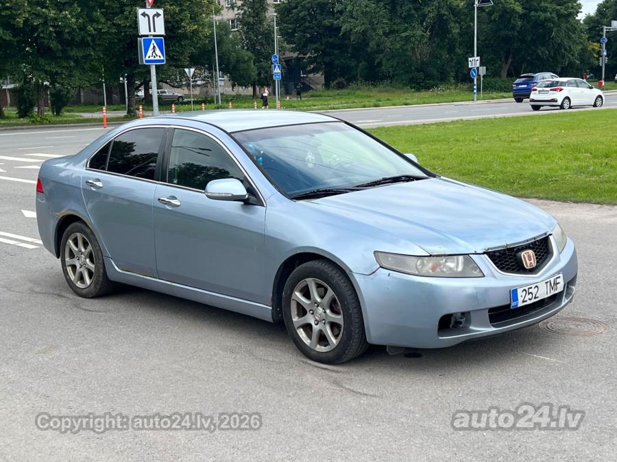 Honda Accord 2005 in Narva, with an engine capacity of 2.20 L and mileage of 399 thousand km for 599 €, photo 6 on AUTOMOTO.COM.LV
