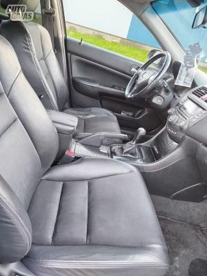 Honda Accord 2005 Šauļi, ar dzinēja tilpumu 2.00 L un nobraukumu 246 tūkst. km par 800 €, foto 6 vietnē AUTOMOTO.COM.LV