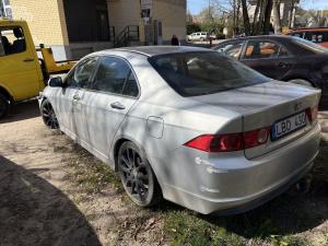 Honda Accord 2006 Kauņa, ar dzinēja tilpumu 2.20 L un nobraukumu 315 tūkst. km par 550 €, foto 6 vietnē AUTOMOTO.COM.LV
