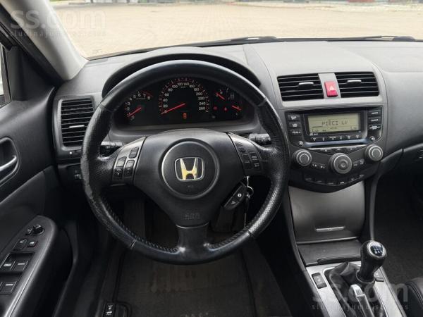 Honda Accord 2007 Rīga, ar dzinēja tilpumu 2.00 L un nobraukumu 234 tūkst. km par 1850 €, foto 6 vietnē AUTOMOTO.COM.LV