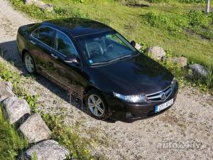 Honda Accord 2007 Tallina, ar dzinēja tilpumu 2.00 L un nobraukumu 98 tūkst. km par 2900 €, foto  vietnē AUTOMOTO.COM.LV
