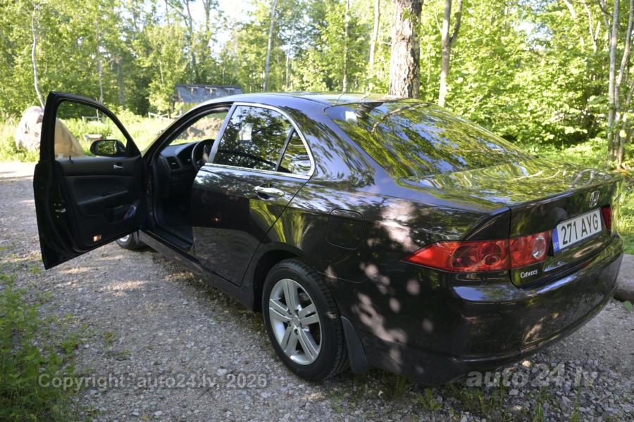 Honda Accord 2007 Tallina, ar dzinēja tilpumu 2.00 L un nobraukumu 98 tūkst. km par 2900 €, foto 3 vietnē AUTOMOTO.COM.LV