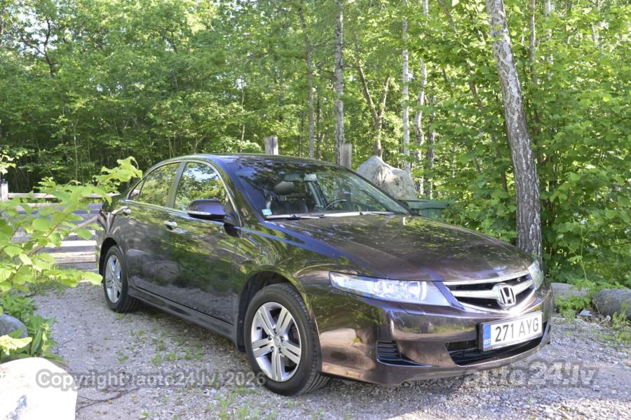 Honda Accord 2007 Tallina, ar dzinēja tilpumu 2.00 L un nobraukumu 98 tūkst. km par 2900 €, foto 12 vietnē AUTOMOTO.COM.LV