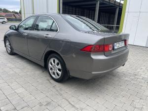 Honda Accord 2007 in Vilnius, with an engine capacity of 2.00 L and mileage of 180 thousand km for 2000 €, photo  on AUTOMOTO.COM.LV