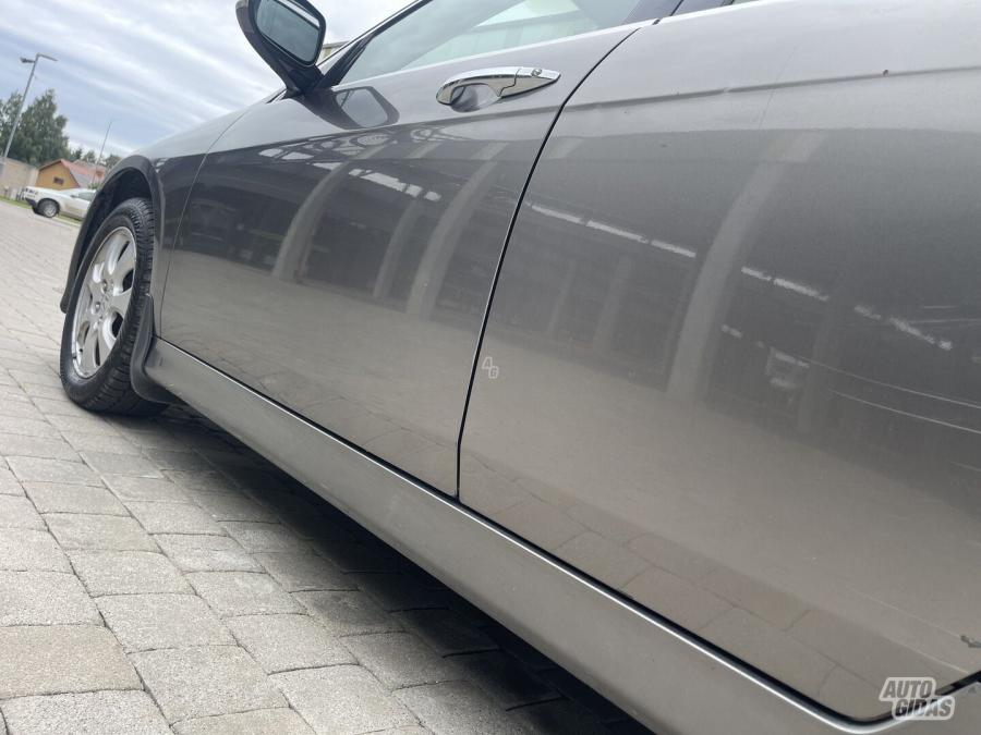 Honda Accord 2007 Viļņa, ar dzinēja tilpumu 2.00 L un nobraukumu 180 tūkst. km par 2000 €, foto 18 vietnē AUTOMOTO.COM.LV
