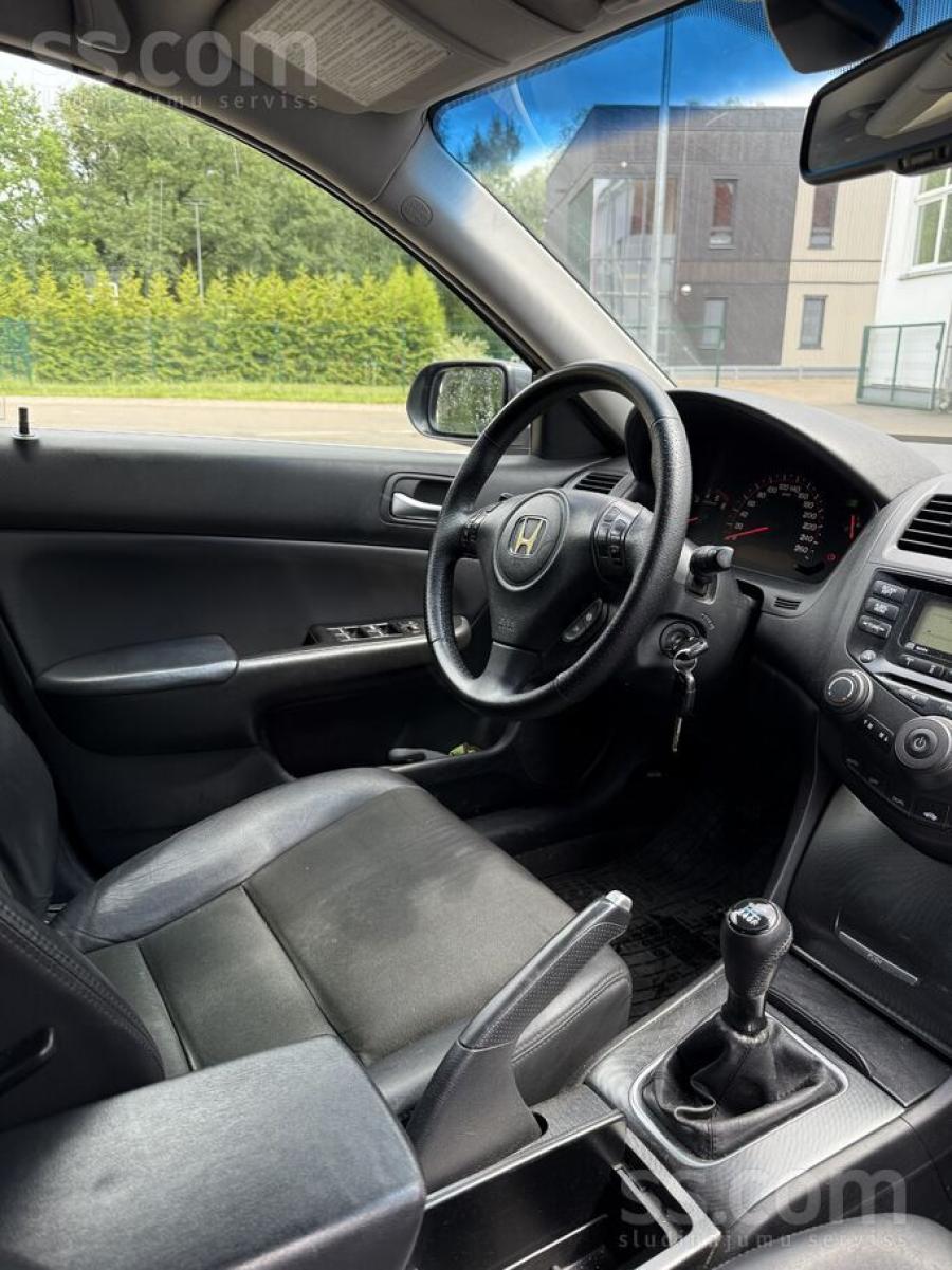 Honda Accord 2008 Rīga, ar dzinēja tilpumu 2.20 L un nobraukumu 318 tūkst. km par 2000 €, foto 6 vietnē AUTOMOTO.COM.LV