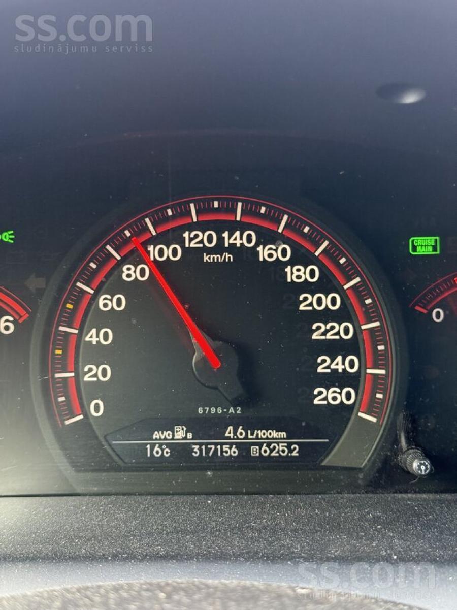 Honda Accord 2008 Rīga, ar dzinēja tilpumu 2.20 L un nobraukumu 318 tūkst. km par 2000 €, foto 8 vietnē AUTOMOTO.COM.LV