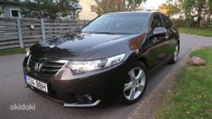 Honda Accord 2009 in Tallinn, with an engine capacity of 0.00 L and mileage of 299 thousand km for 6790 €, photo  on AUTOMOTO.COM.LV