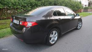 Honda Accord 2009 in Tallinn, with an engine capacity of 0.00 L and mileage of 299 thousand km for 6790 €, photo 19 on AUTOMOTO.COM.LV