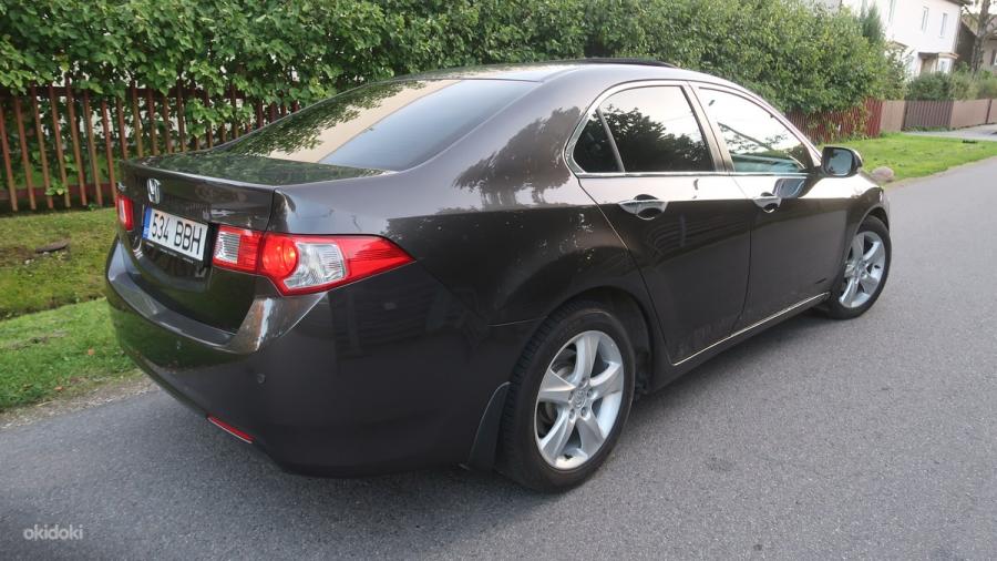 Honda Accord 2009 in Tallinn, with an engine capacity of 0.00 L and mileage of 299 thousand km for 6790 €, photo 19 on AUTOMOTO.COM.LV