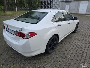 Хонда Аккорд 2009 в Вильнюс, объемом двигателя 2.40 л и пробегом 261 тыс. км за 2800 €, фото 8 на AUTOMOTO.COM.LV