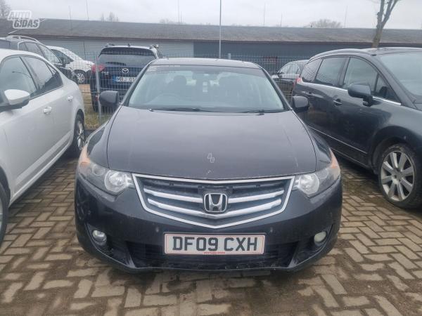 Honda Accord 2010 Tauragė, ar dzinēja tilpumu 2.20 L un nobraukumu 200 tūkst. km par 1550 €, foto 3 vietnē AUTOMOTO.COM.LV