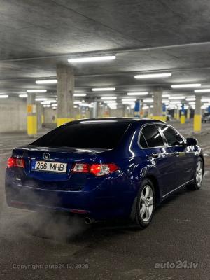Honda Accord 2011 in Tallinn, with an engine capacity of 2.00 L and mileage of 280 thousand km for 4700 €, photo 7 on AUTOMOTO.COM.LV