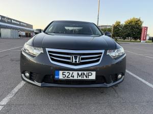Honda Accord 2011 in Tallinn, with an engine capacity of 2.00 L and mileage of 234 thousand km for 4900 €, photo 16 on AUTOMOTO.COM.LV