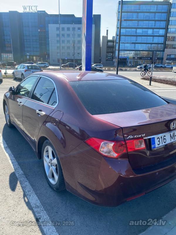 Honda Accord 2012 Tallina, ar dzinēja tilpumu 2.00 L un nobraukumu 184 tūkst. km par 6900 €, foto 4 vietnē AUTOMOTO.COM.LV