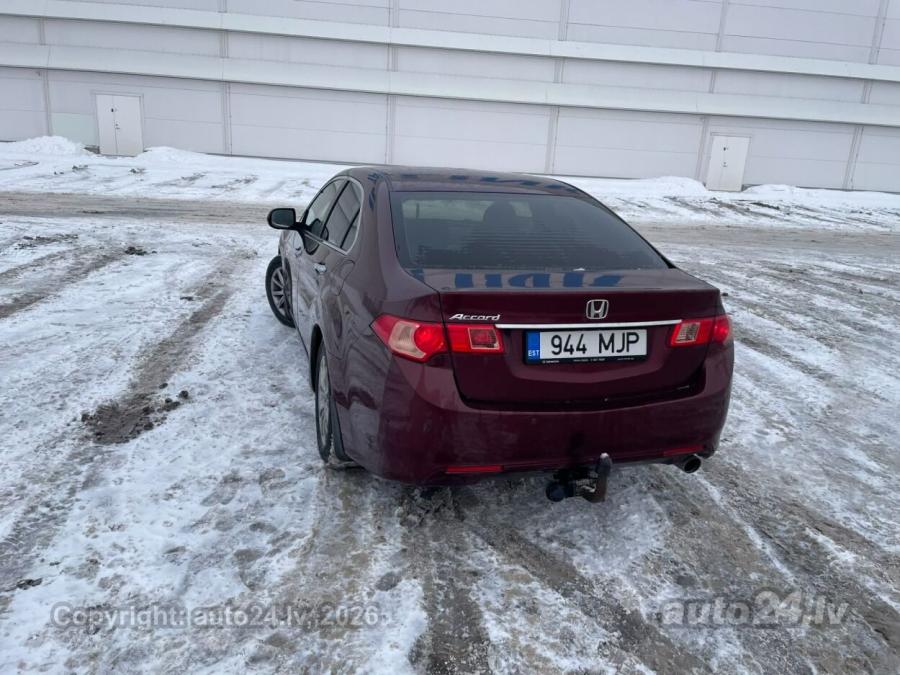 Honda Accord 2014 in Tallinn, with an engine capacity of 2.00 L and mileage of 0 thousand km for 7100 €, photo 6 on AUTOMOTO.COM.LV