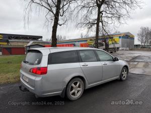 Honda Accord 2004 in Tallinn, with an engine capacity of 2.00 L and mileage of 216 thousand km for 999 €, photo 4 on AUTOMOTO.COM.LV