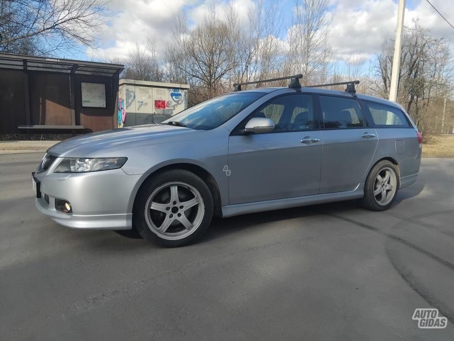Honda Accord 2004 Kauņa, ar dzinēja tilpumu 2.40 L un nobraukumu 235 tūkst. km par 1500 €, foto 1 vietnē AUTOMOTO.COM.LV