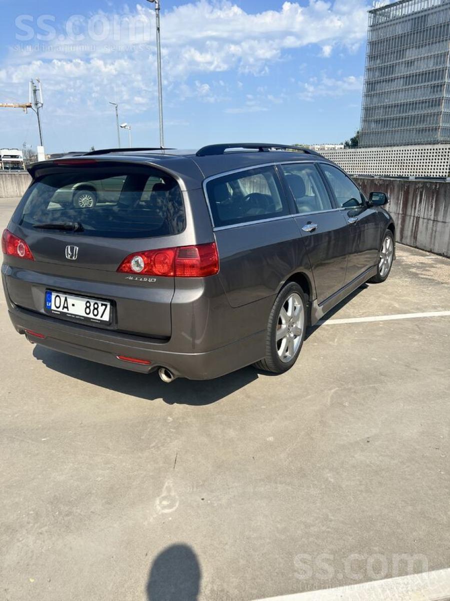 Honda Accord 2007 Rīga, ar dzinēja tilpumu 2.40 L un nobraukumu 214 tūkst. km par 2999 €, foto 3 vietnē AUTOMOTO.COM.LV