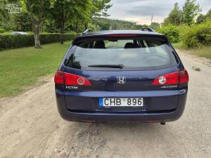 Honda Accord 2007 in Trakai, with an engine capacity of 2.20 L and mileage of 334 thousand km for 1500 €, photo 7 on AUTOMOTO.COM.LV
