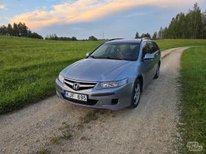 Honda Accord 2007 Molėtai, ar dzinēja tilpumu 2.20 L un nobraukumu 328 tūkst. km par 1200 €, foto 3 vietnē AUTOMOTO.COM.LV