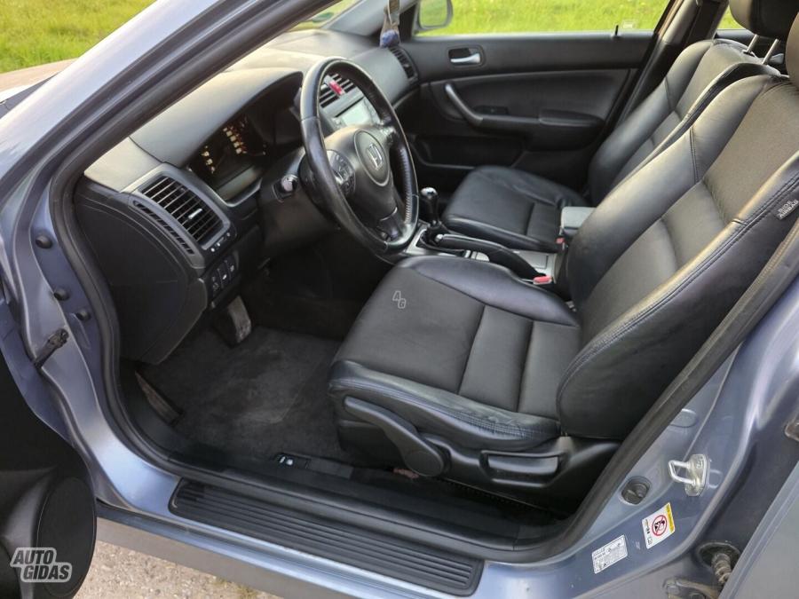 Honda Accord 2007 Molėtai, ar dzinēja tilpumu 2.20 L un nobraukumu 328 tūkst. km par 1200 €, foto 9 vietnē AUTOMOTO.COM.LV