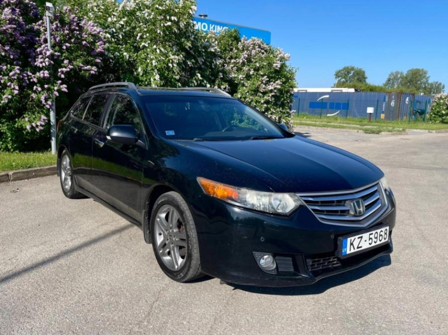 Honda Accord 2008 in Riga, with an engine capacity of 2.20 L and mileage of 0 thousand km for 5500 €, photo 4 on AUTOMOTO.COM.LV