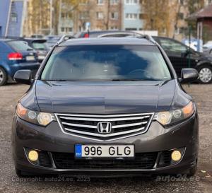 Honda Accord 2009 Narva, ar dzinēja tilpumu 2.20 L un nobraukumu 283 tūkst. km par 3200 €, foto 2 vietnē AUTOMOTO.COM.LV