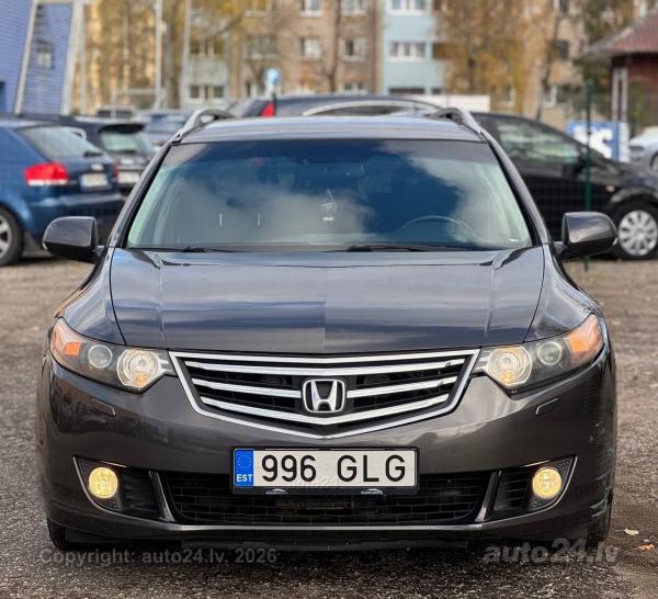 Honda Accord 2009 in Narva, with an engine capacity of 2.20 L and mileage of 283 thousand km for 2800 €, photo 2 on AUTOMOTO.COM.LV