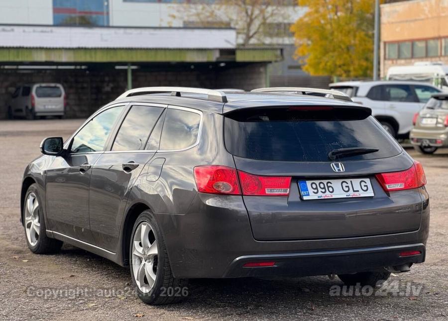 Honda Accord 2009 Narva, ar dzinēja tilpumu 2.20 L un nobraukumu 283 tūkst. km par 2800 €, foto 6 vietnē AUTOMOTO.COM.LV