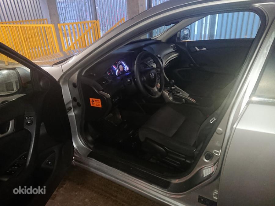 Honda Accord 2009 in Tallinn, with an engine capacity of 2.00 L and mileage of 232 thousand km for 3700 €, photo 6 on AUTOMOTO.COM.LV