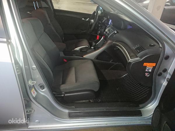 Honda Accord 2009 Tallina, ar dzinēja tilpumu 2.00 L un nobraukumu 232 tūkst. km par 3700 €, foto 7 vietnē AUTOMOTO.COM.LV