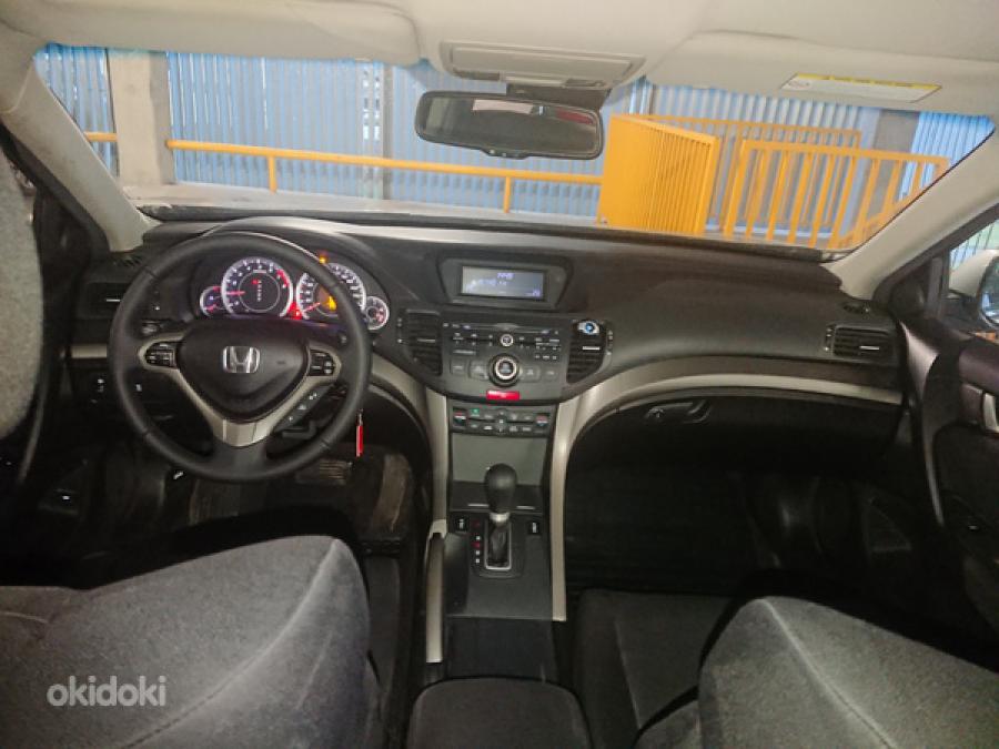 Honda Accord 2009 in Tallinn, with an engine capacity of 2.00 L and mileage of 232 thousand km for 3700 €, photo 12 on AUTOMOTO.COM.LV