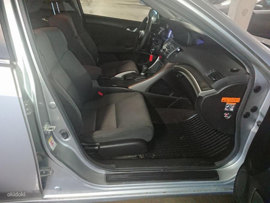 Honda Accord 2009 in Tallinn, with an engine capacity of 2.00 L and mileage of 232 thousand km for 3700 €, photo 20 on AUTOMOTO.COM.LV