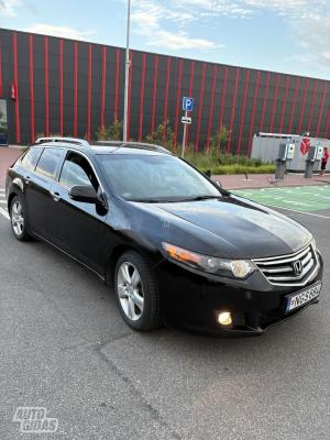 Honda Accord 2009 Viļņa, ar dzinēja tilpumu 2.20 L un nobraukumu 280 tūkst. km par 1900 €, foto 5 vietnē AUTOMOTO.COM.LV