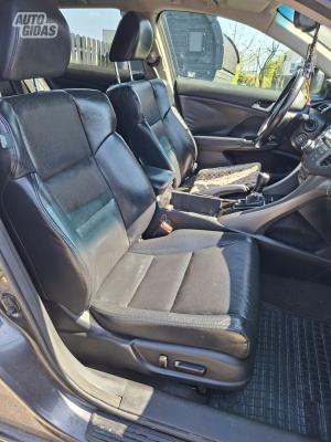 Honda Accord 2011 in Vilnius, with an engine capacity of 2.20 L and mileage of 380 thousand km for 2000 €, photo 12 on AUTOMOTO.COM.LV